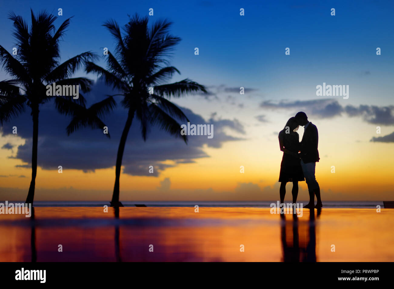 Married couple on tropical resort hi-res stock photography and images - Alamy