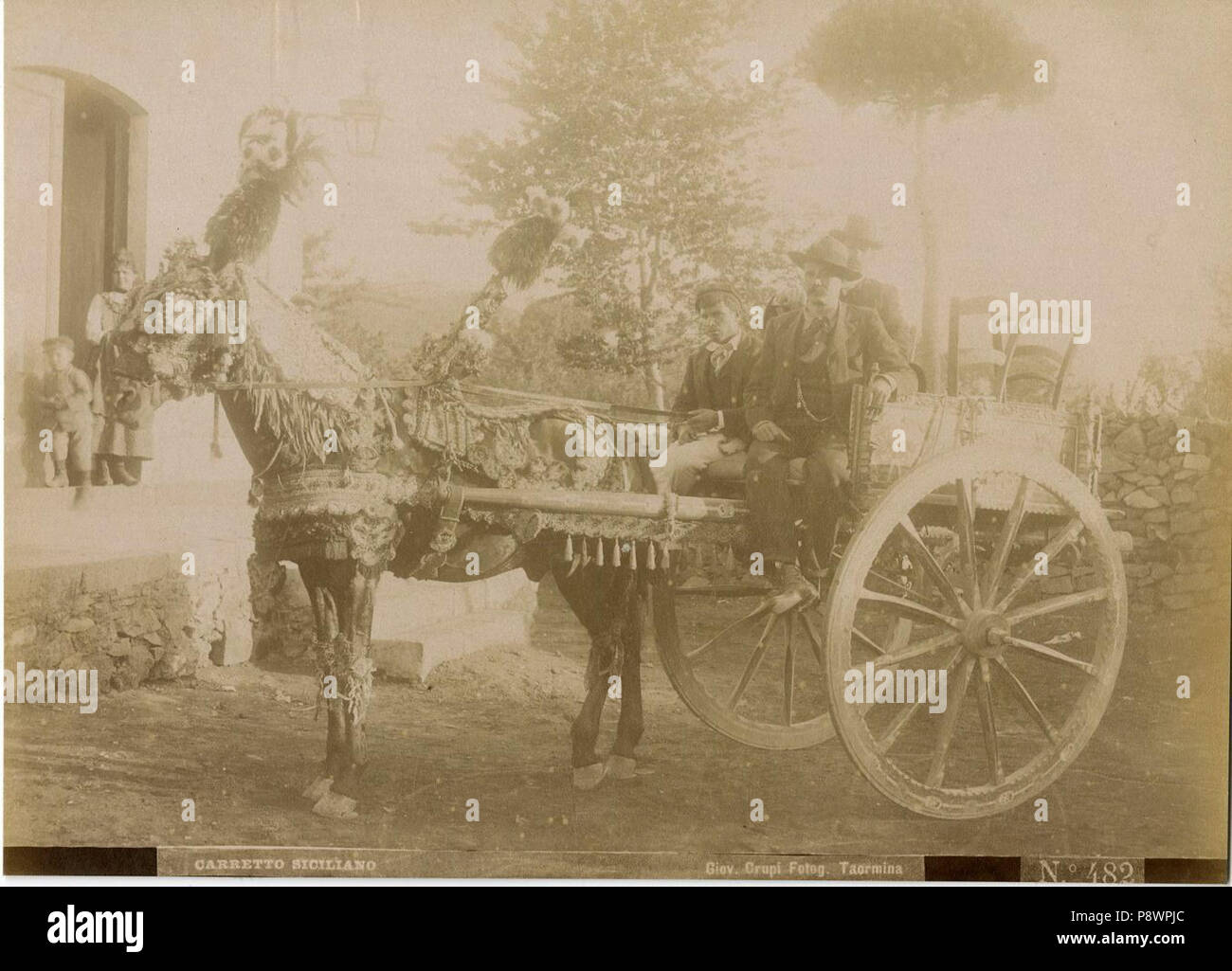 . 85 Crupi, Giovanni (1849-1925) - n. 0482 - Carretto siciliano Stock ...