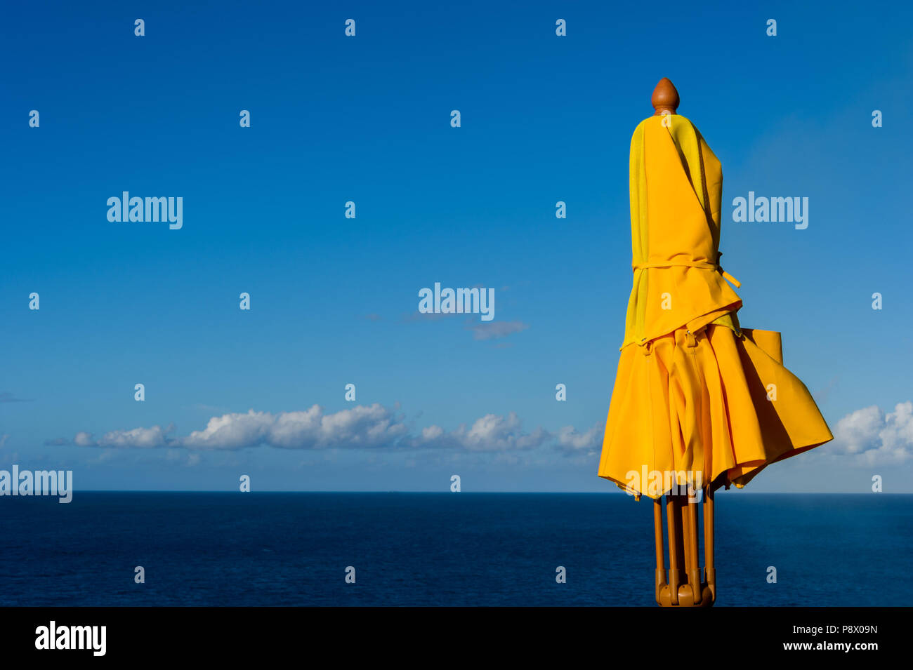 Yellow Sun Parasol Stock Photo - Alamy