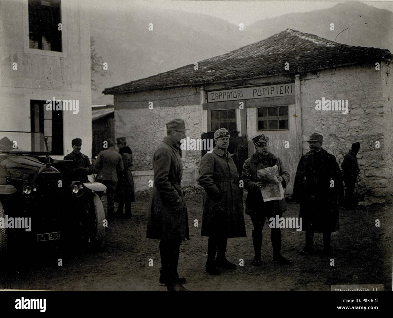 . 470 Primolano. Generaloberst Graf Scheuchenstuel, Generalmajor v.Soos ...