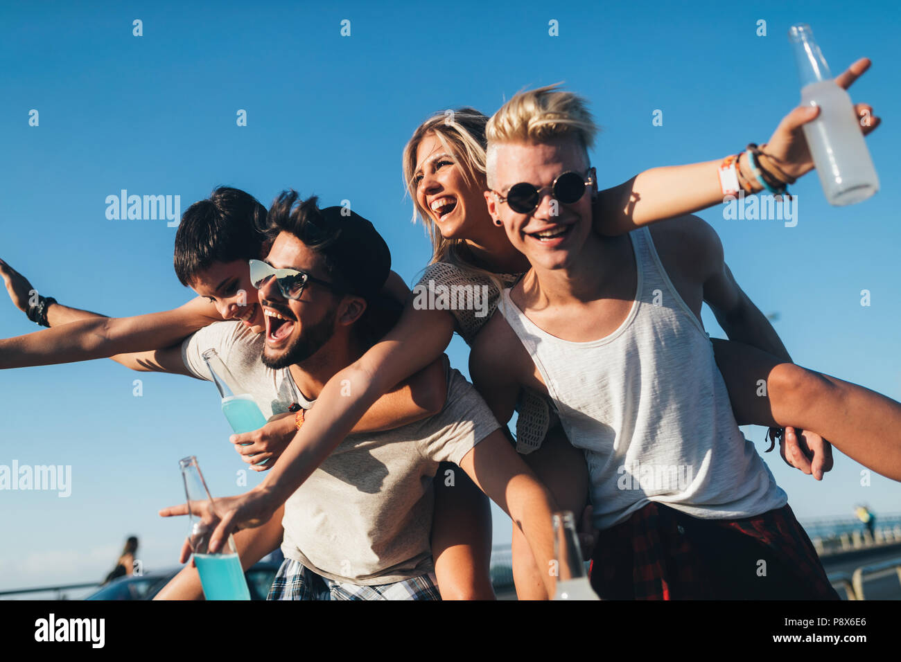 Group portrait young adult friends hi-res stock photography and images ...