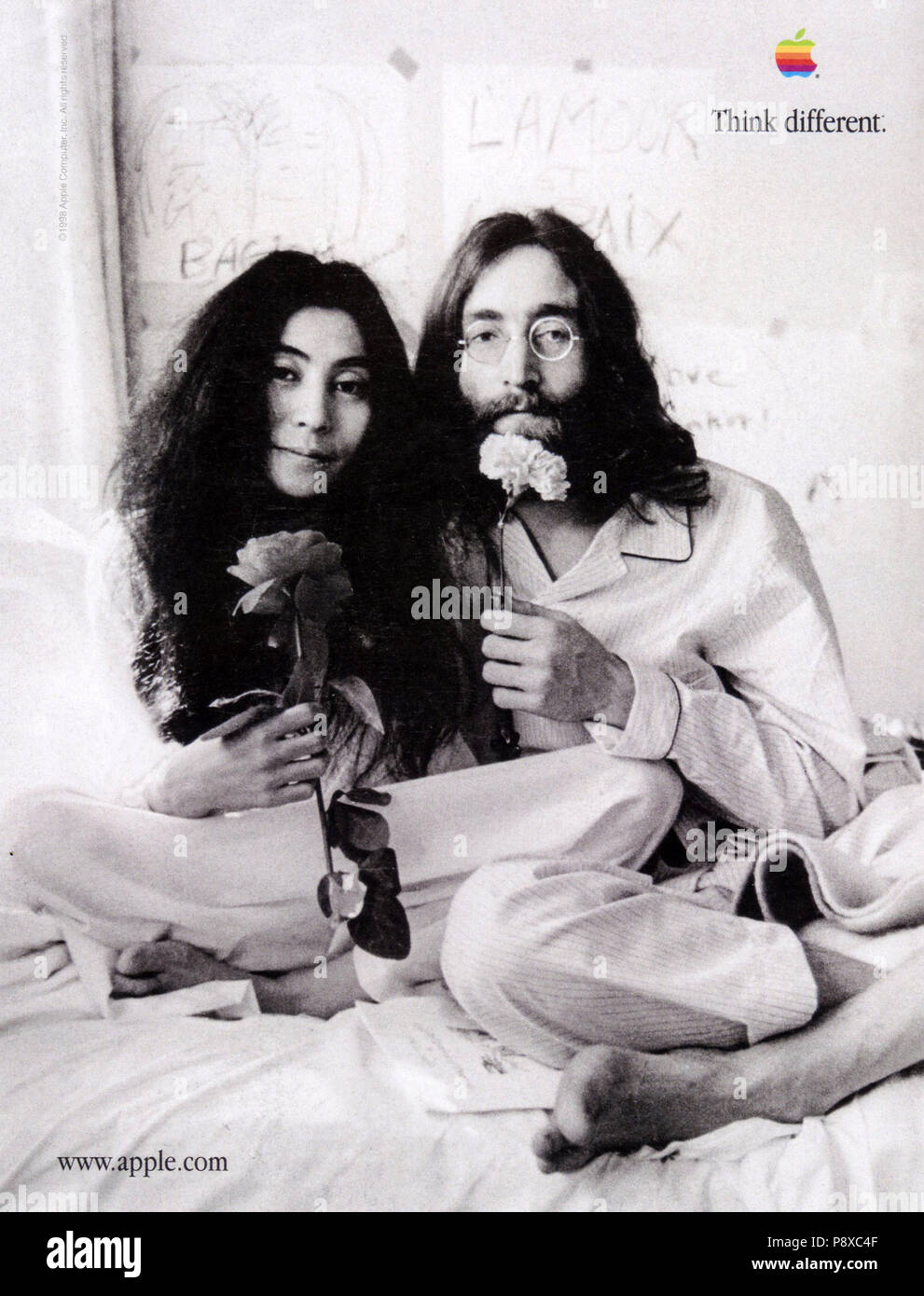 1990s USA Apple Magazine Advert Stock Photo - Alamy