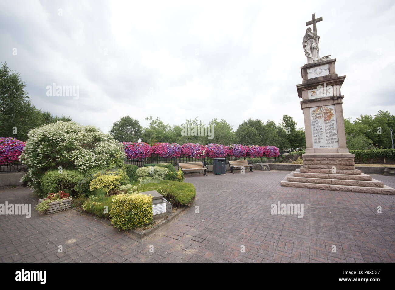Pontarddulais hi-res stock photography and images - Alamy