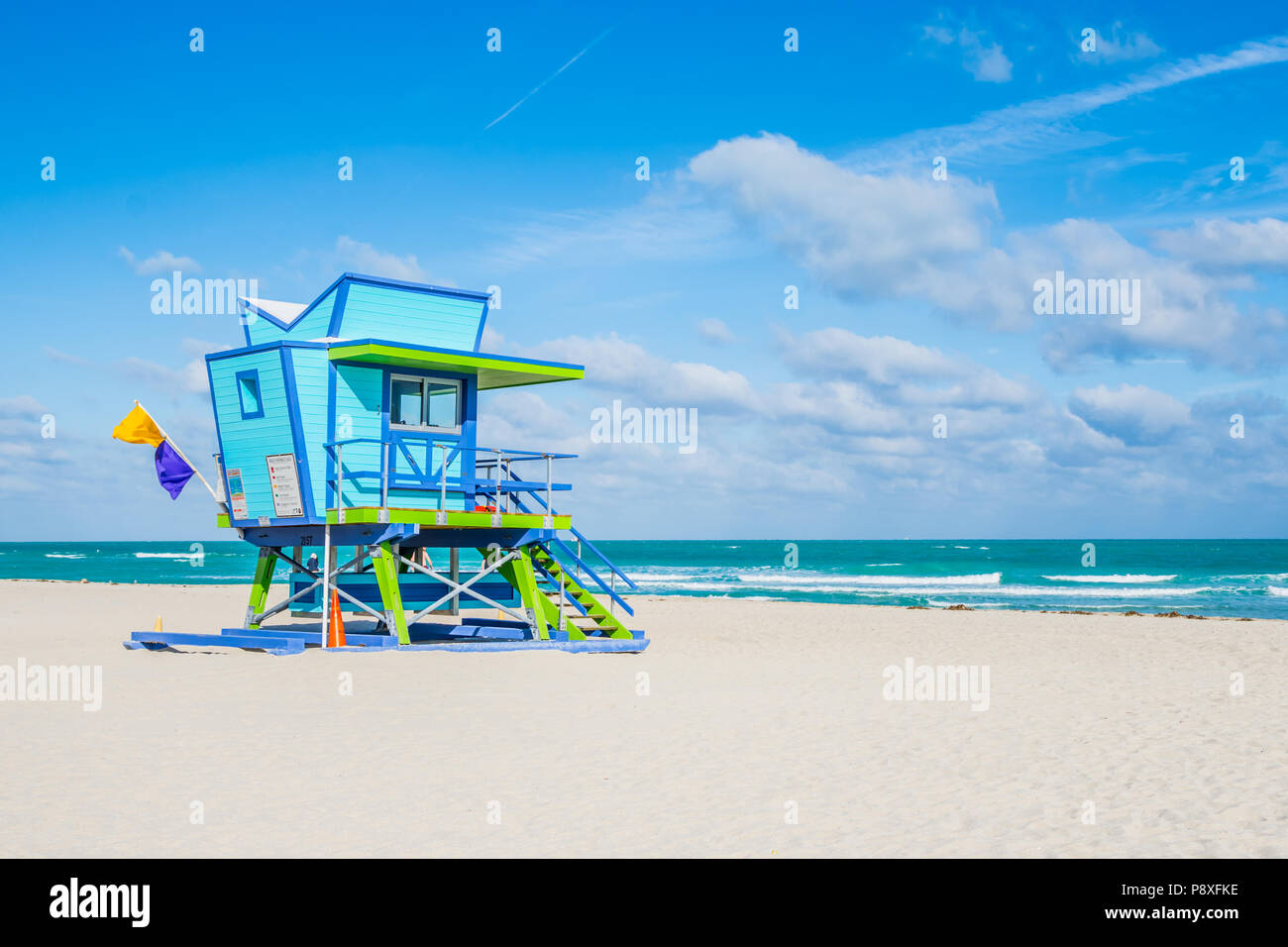Miami Beach Lifeguard Stand in the Florida sunshine Stock Photo - Alamy