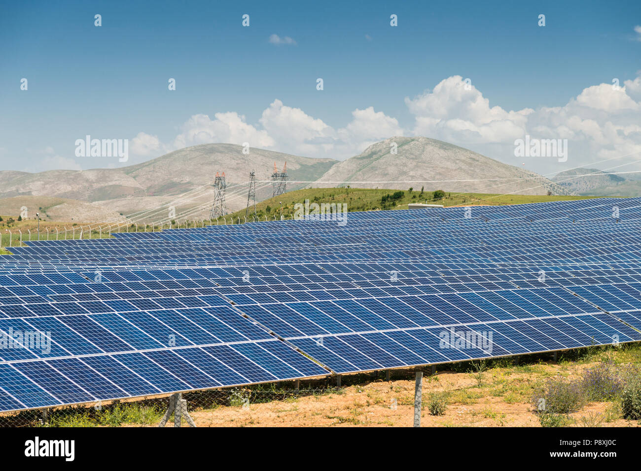 Solar power plant using hi-res stock photography and images - Alamy