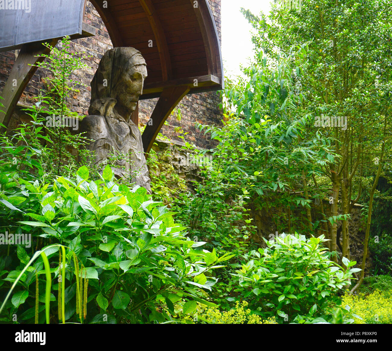 Durham city statue sculpture hi-res stock photography and images - Alamy