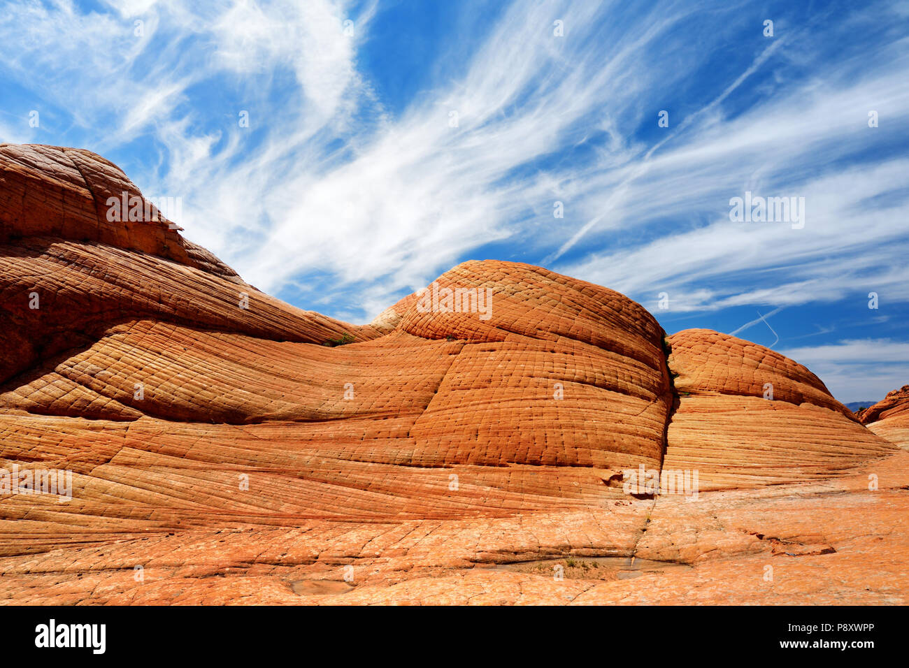 Colorful stripes in sandstone hi-res stock photography and images - Alamy