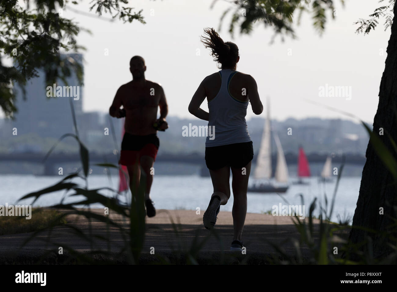 Esplanade boston jogging hi-res stock photography and images - Alamy