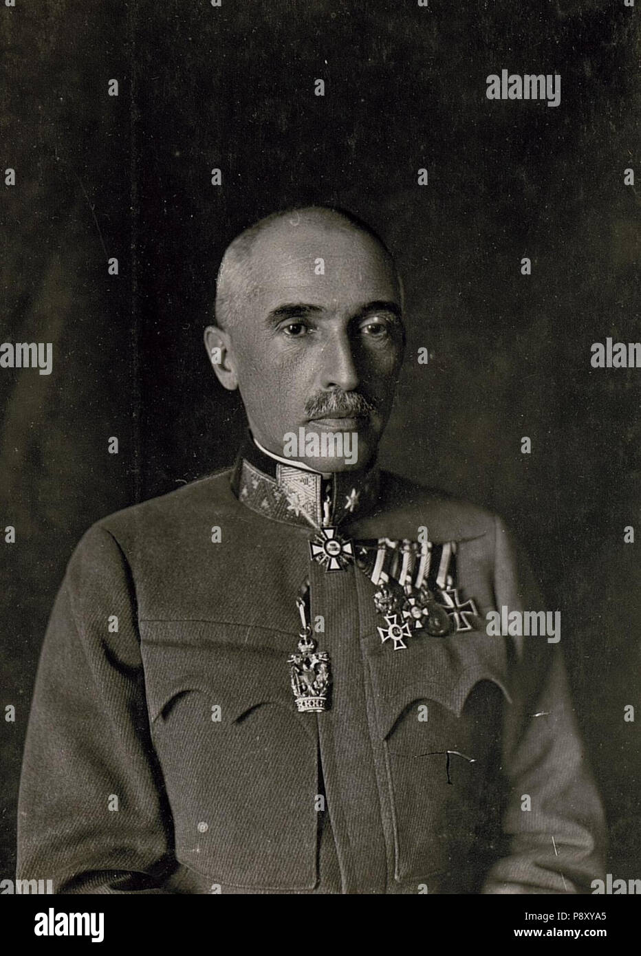 Gm alfred hi-res stock photography and images - Alamy