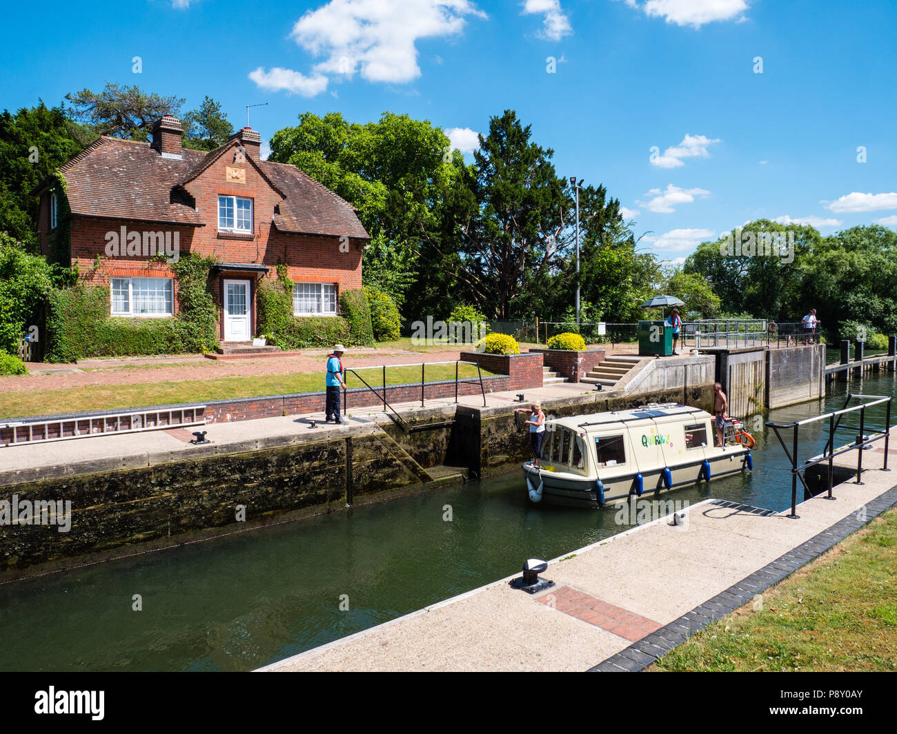 Quirky Boat Using, Hambleden Lock and Weir, River Thames, Berkshire ...