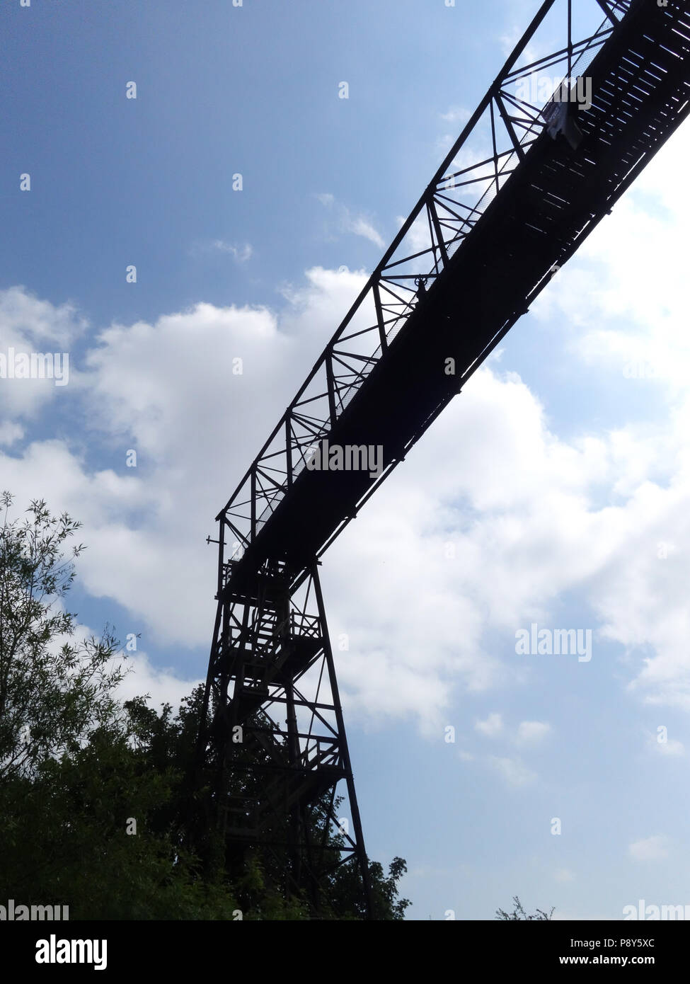 Pipes on gantry hi-res stock photography and images - Alamy