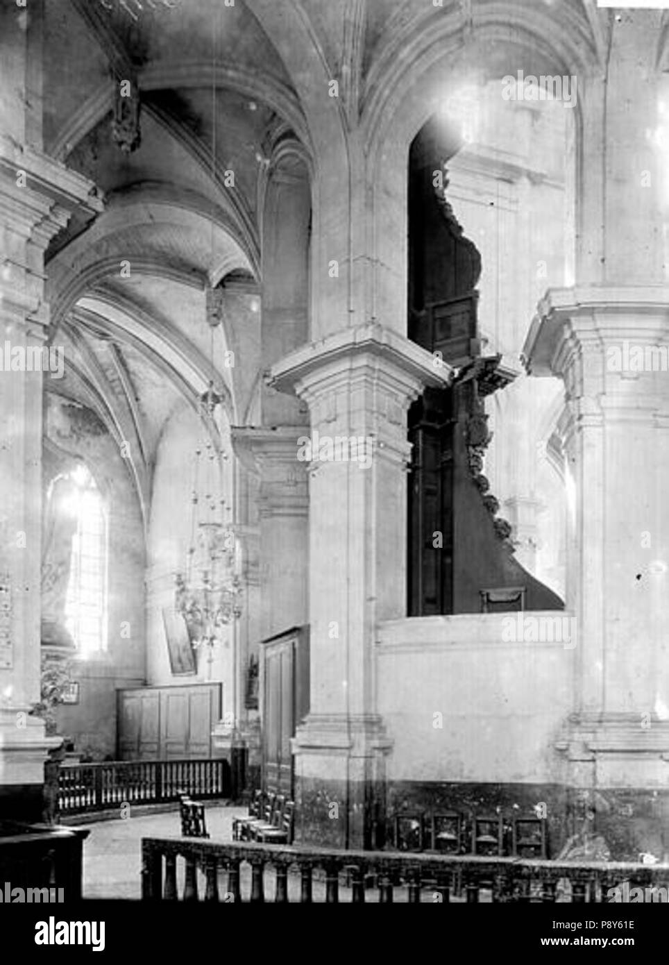 Deambulatoire hi-res stock photography and images - Alamy