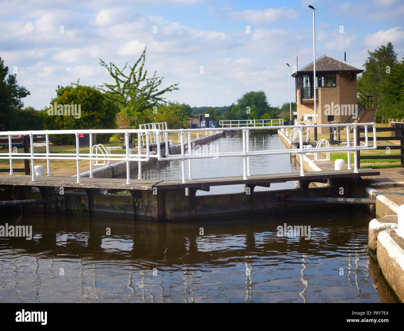Doncaster Canal High Resolution Stock Photography and Images - Alamy