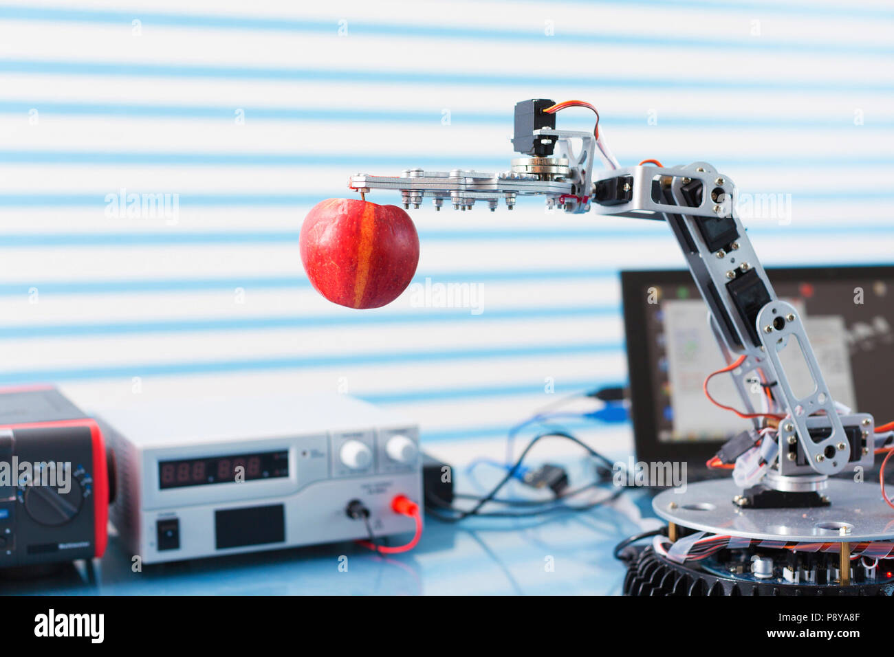 Robot hand fruit hi-res stock photography and images - Alamy