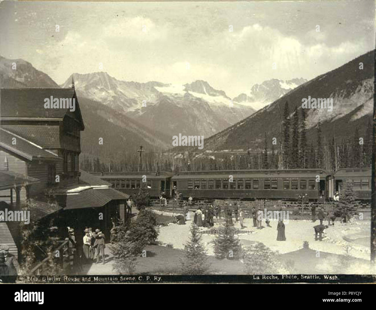 Canadian pacific railway hotel hi-res stock photography and images - Alamy