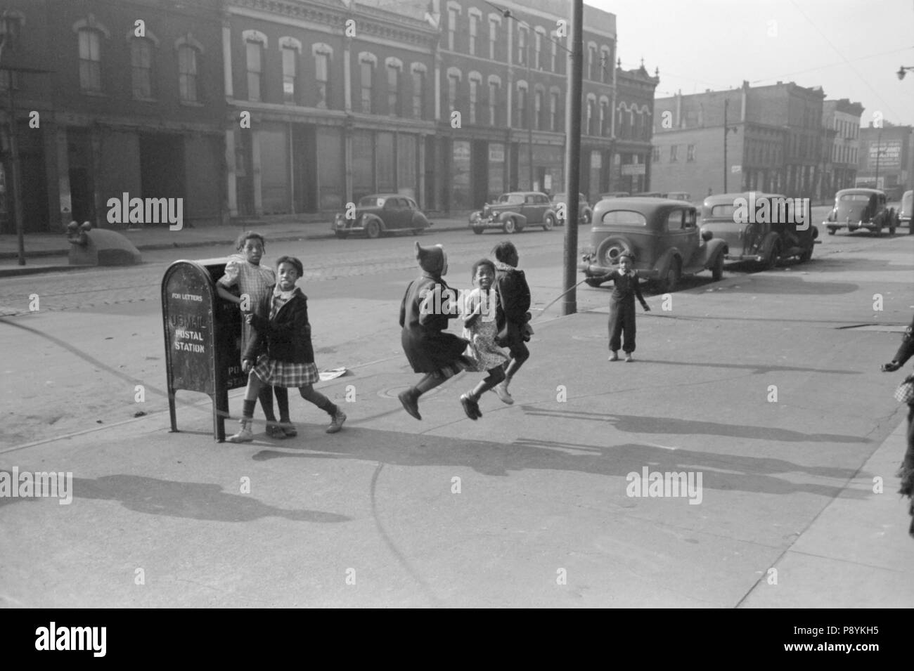 South Side Chicago 1930s South Side Chicago 1940s Hi Res Stock