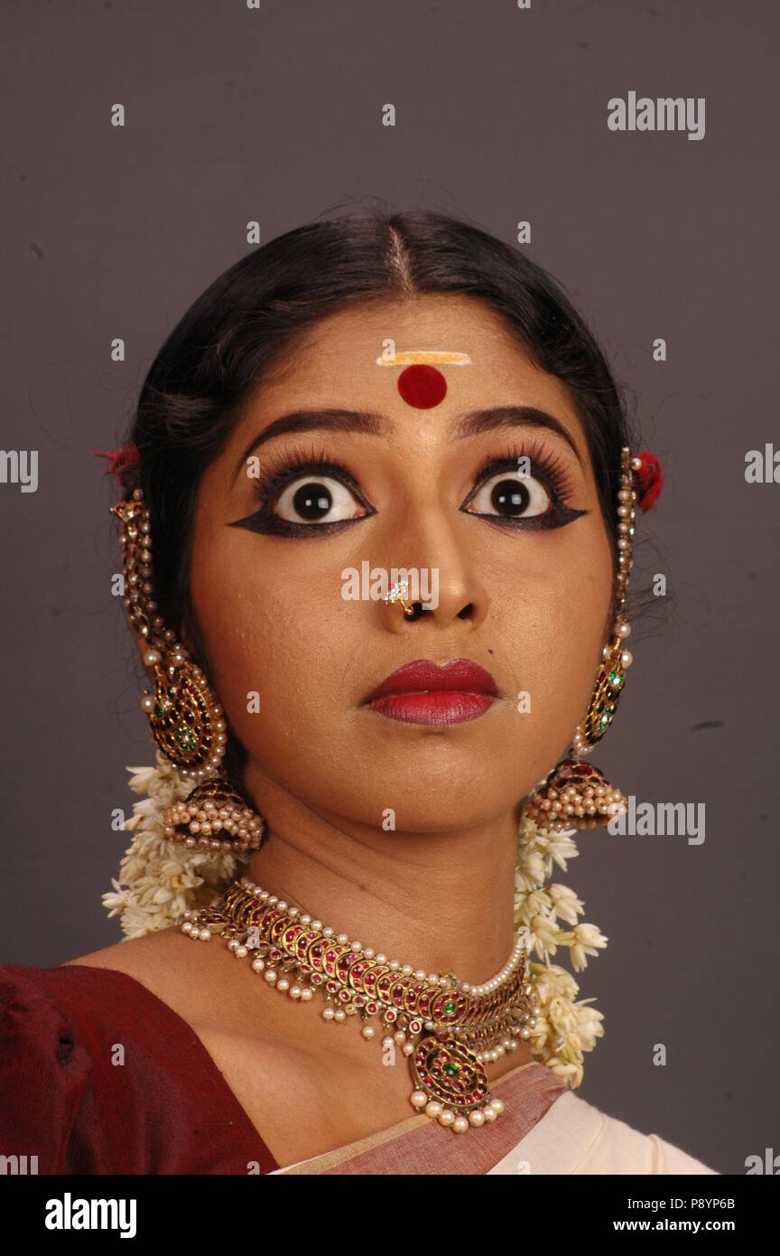 mohiniyattam is one of the eight classical dance forms of india,from ...
