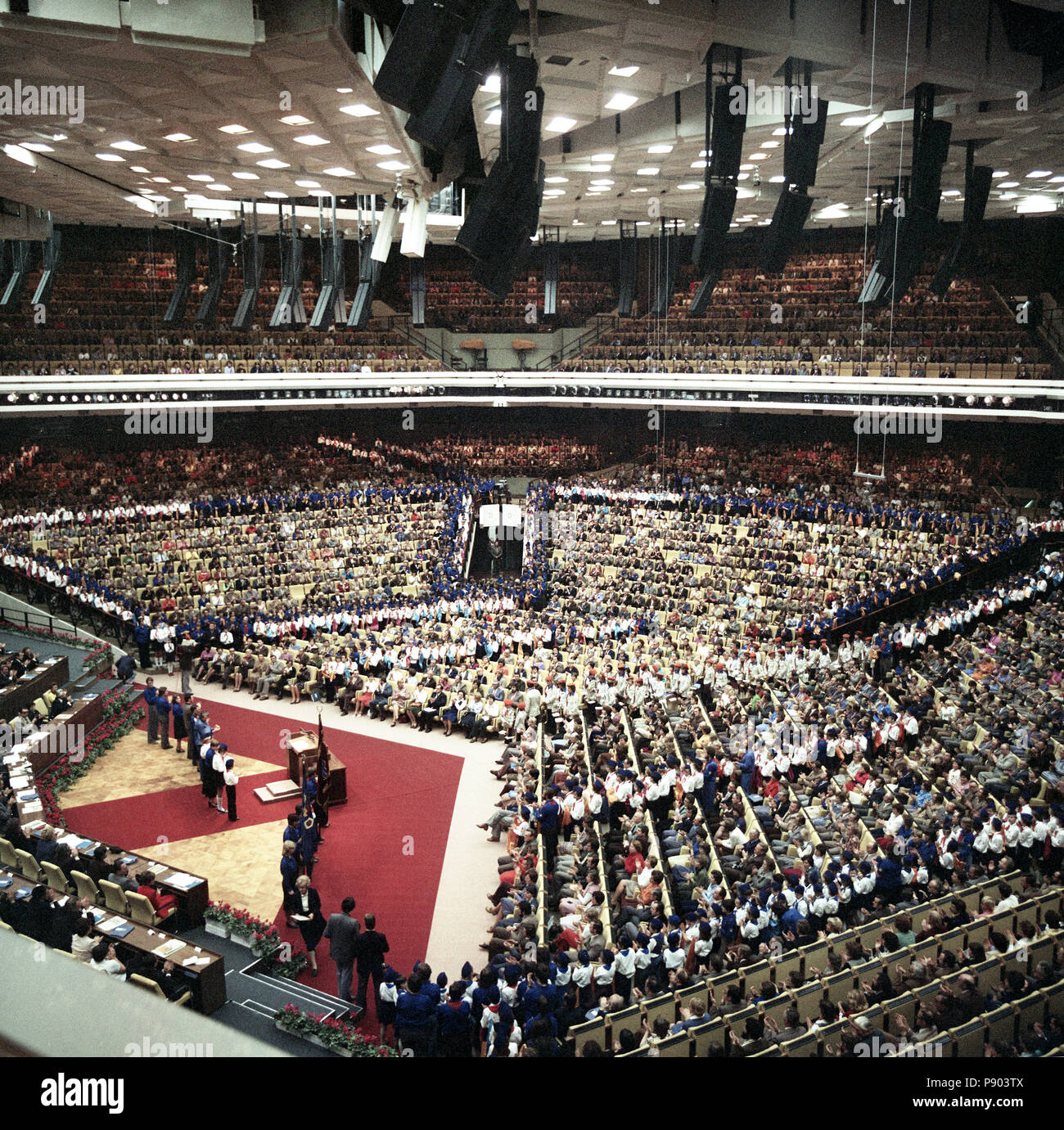 Berlin, GDR, meeting of the Xth parliament of the FDJ in the Palace of ...