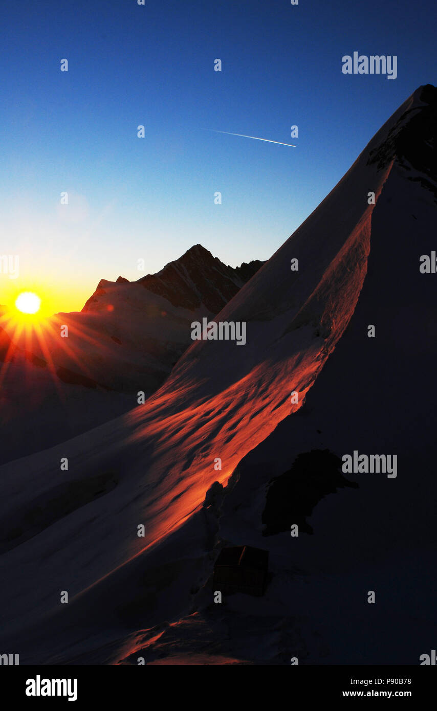 Europes highest alpin hut hi-res stock photography and images - Alamy