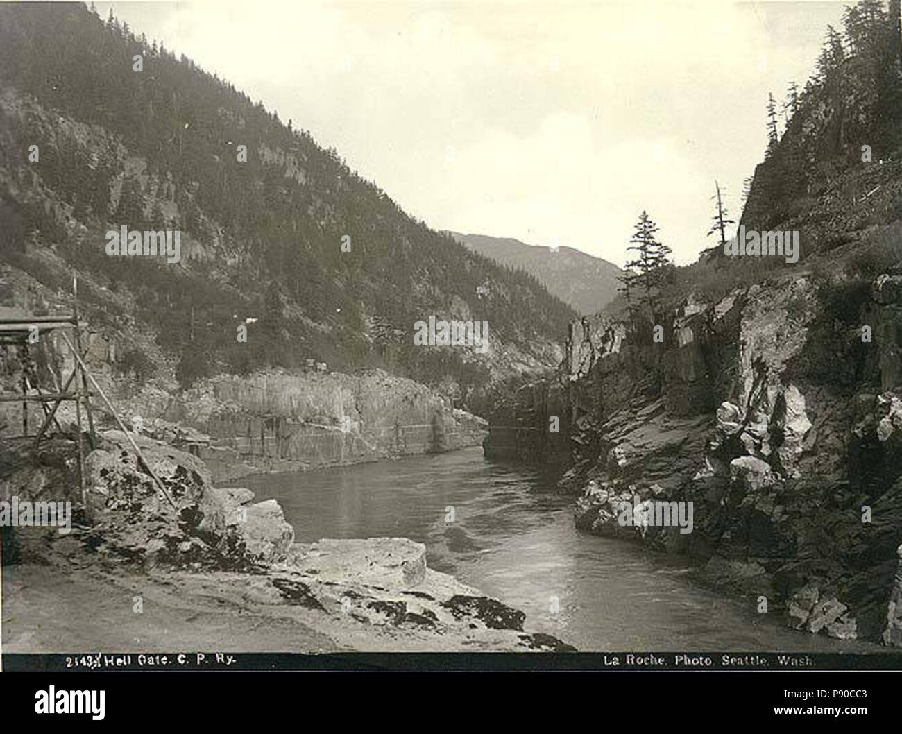 Hells gate fraser river hi-res stock photography and images - Alamy