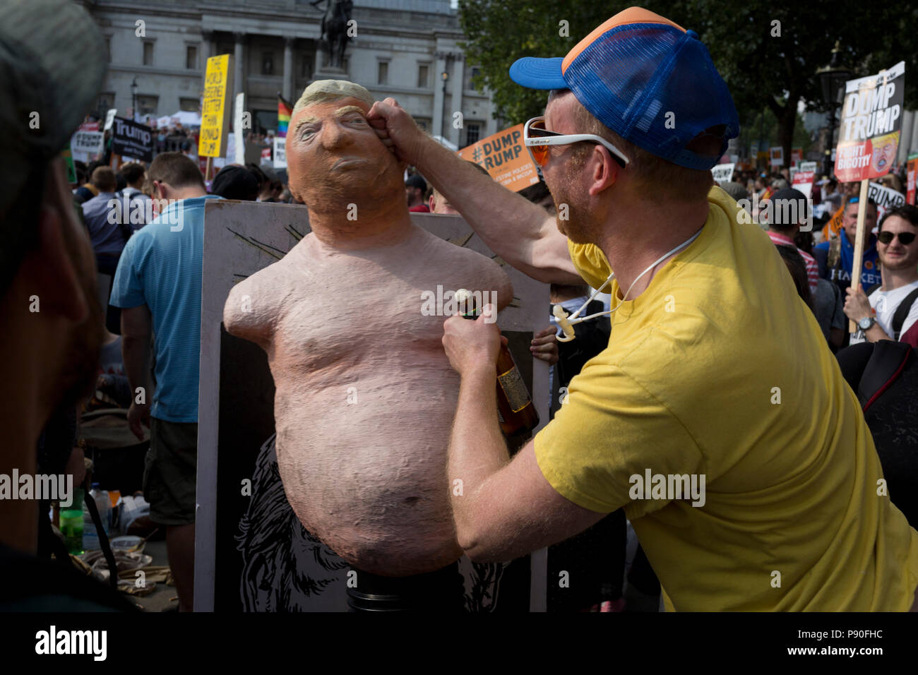 Liberals protesting hi-res stock photography and images - Alamy