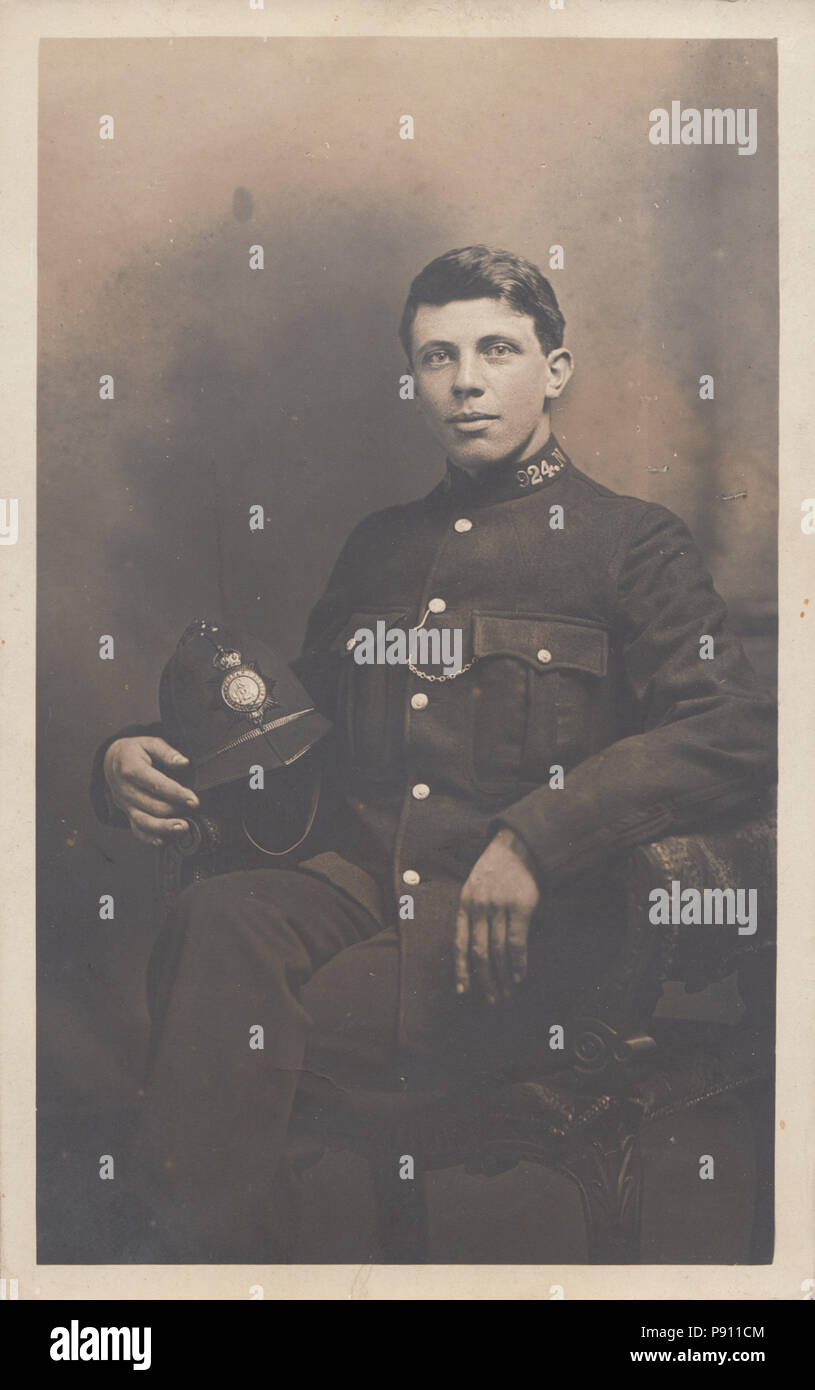 Vintage Photograph of London Police Constable 924.N Stock Photo - Alamy