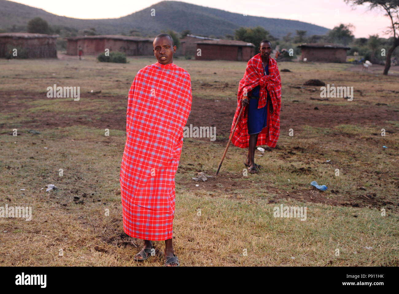 Maasai men in traditional dress hi-res stock photography and images - Alamy