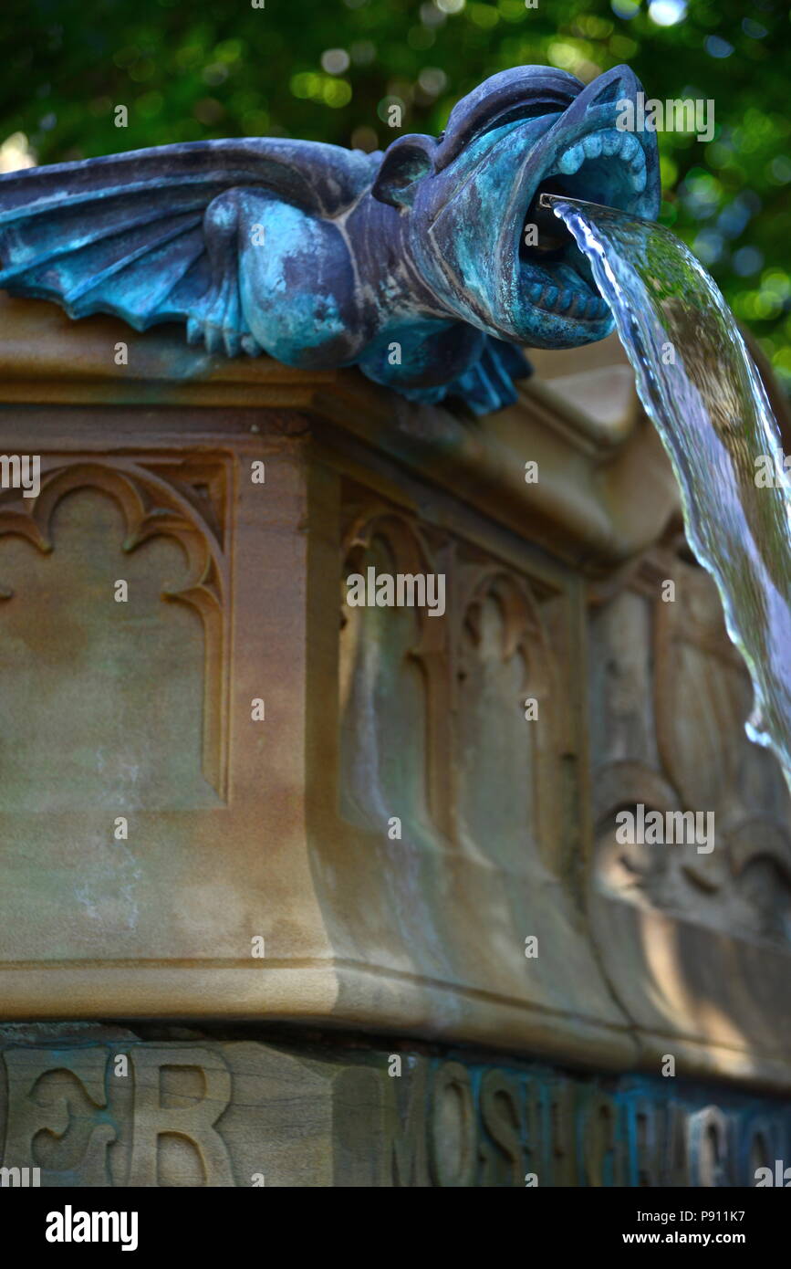 Victorian style water fountain hi-res stock photography and images - Alamy