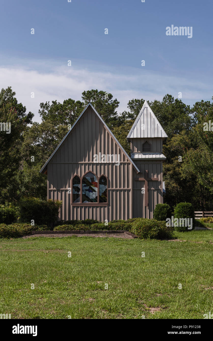 Prayer small house hi-res stock photography and images - Alamy