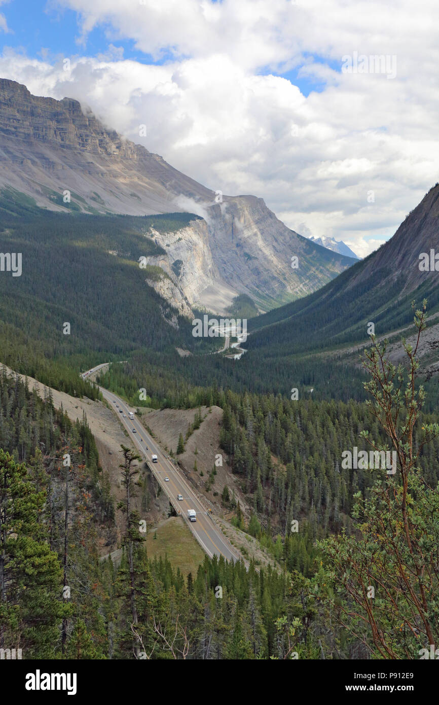 Big valley alberta canada hi-res stock photography and images - Alamy