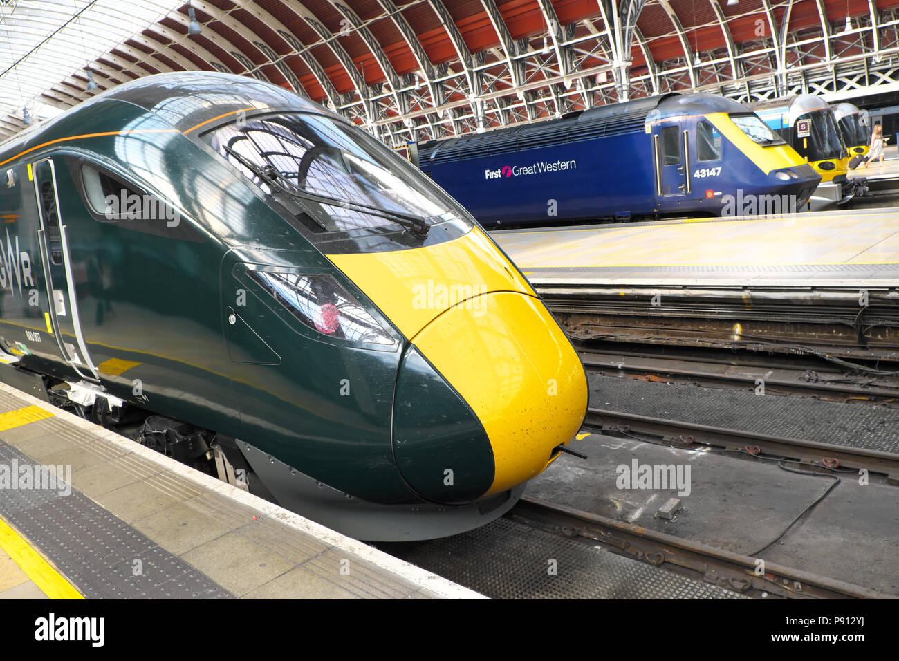 Gwr trains hi-res stock photography and images - Alamy