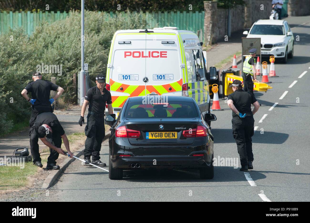 Vip convoy hi-res stock photography and images - Alamy