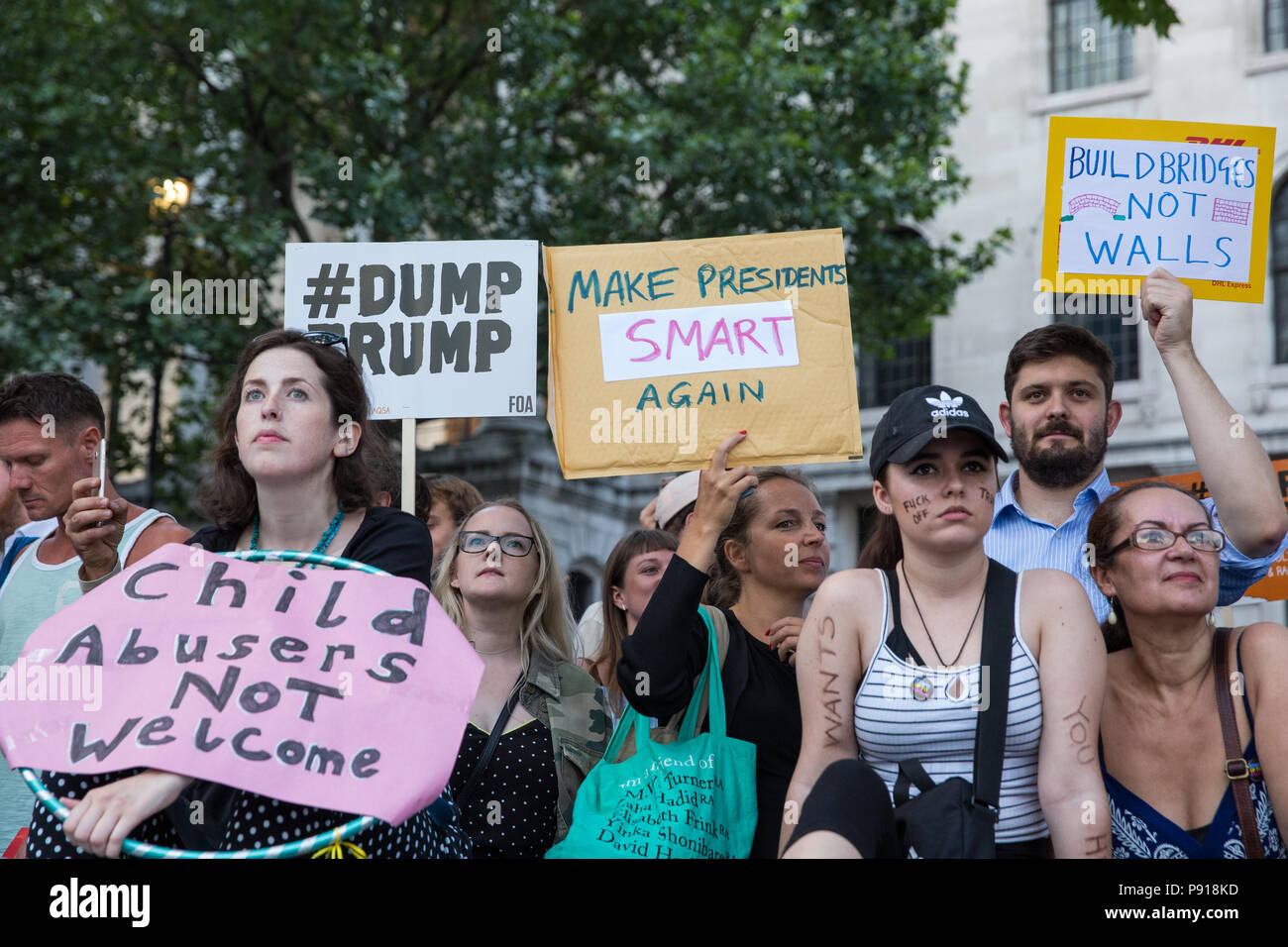 100 women prison rally hi-res stock photography and images - Alamy