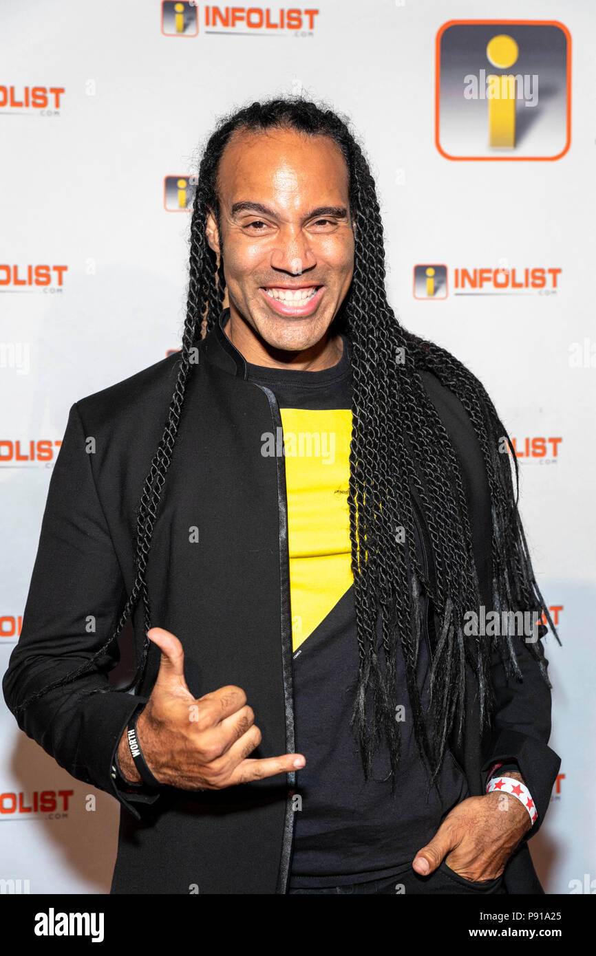 T arts culture and entertainment hi-res stock photography and images ...