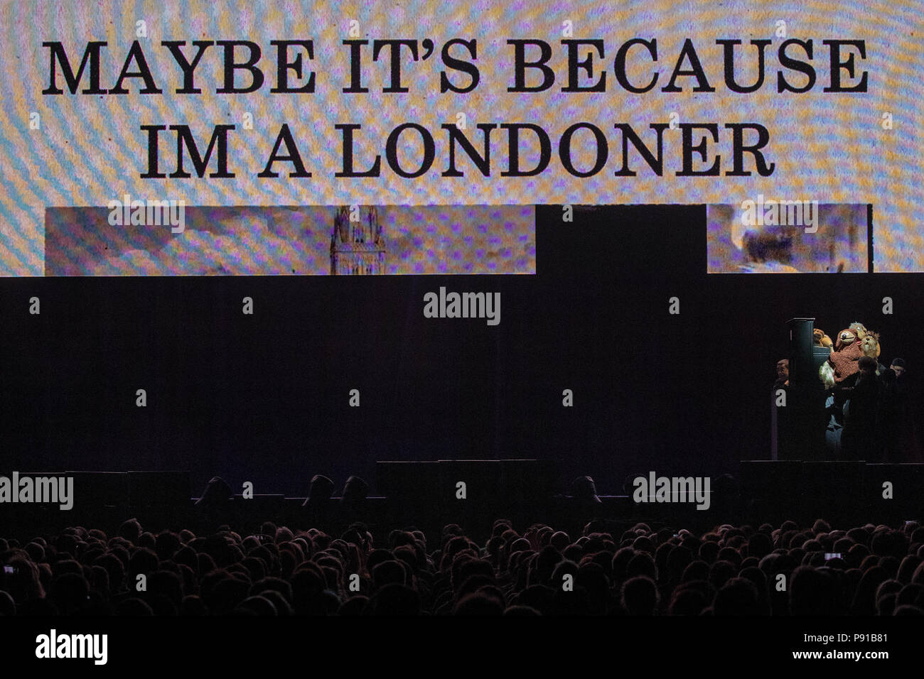 Beaker muppet hi-res stock photography and images - Alamy