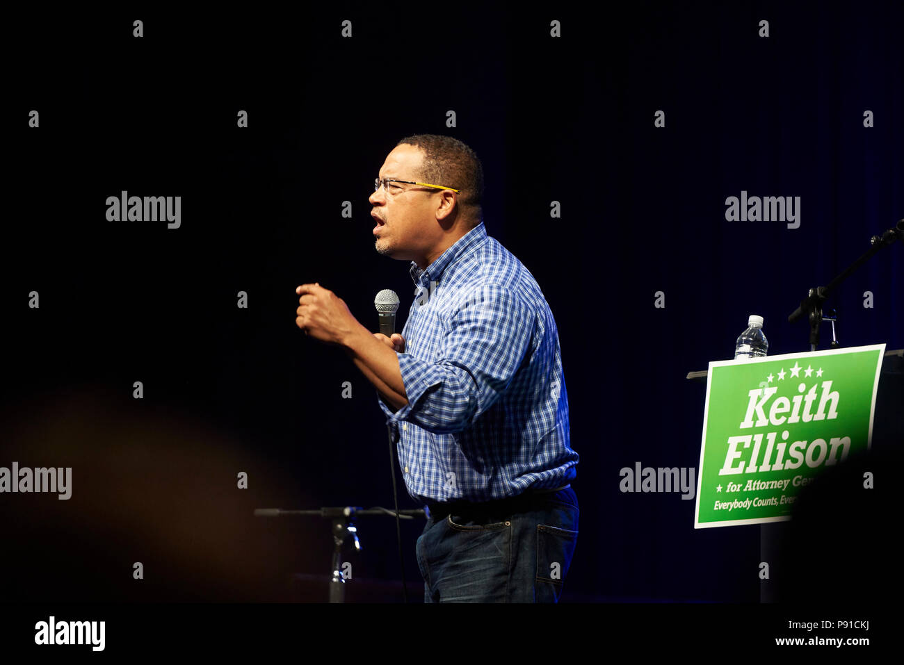 Keith ellison hi-res stock photography and images - Alamy