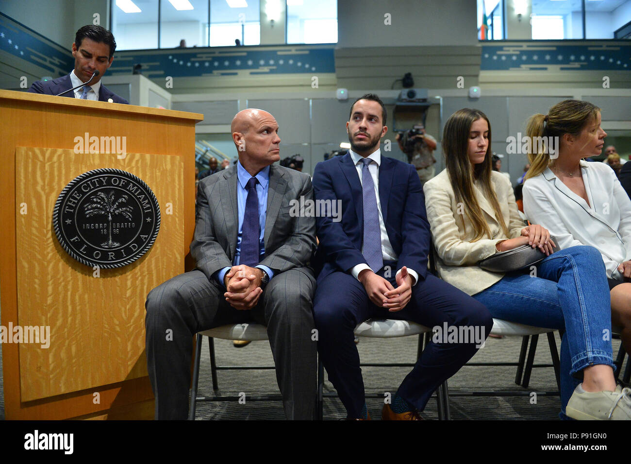 City of miami mayor francis suarez hi-res stock photography and images ...