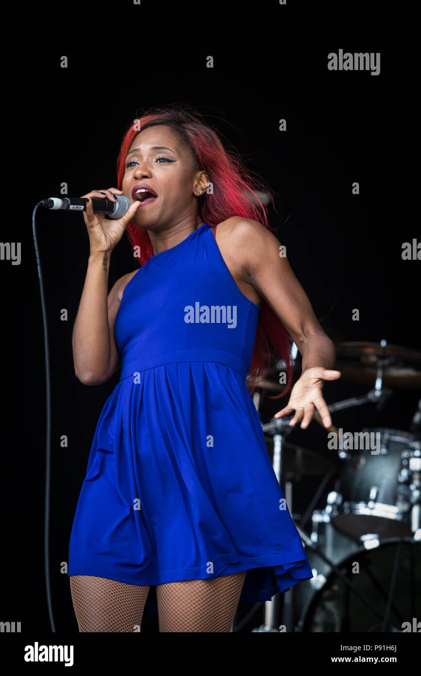 Southern soul music festival hi-res stock photography and images - Alamy