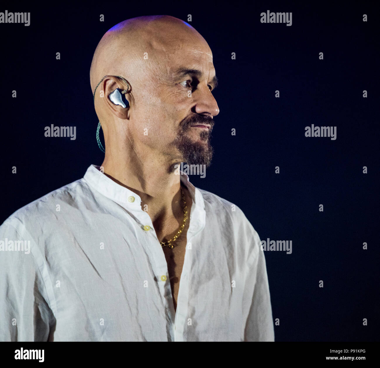 Tim booth hi-res stock photography and images - Alamy