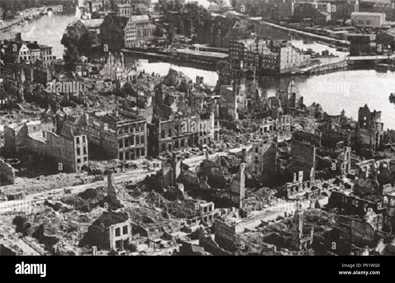 Danzig and 1945 hi-res stock photography and images - Alamy