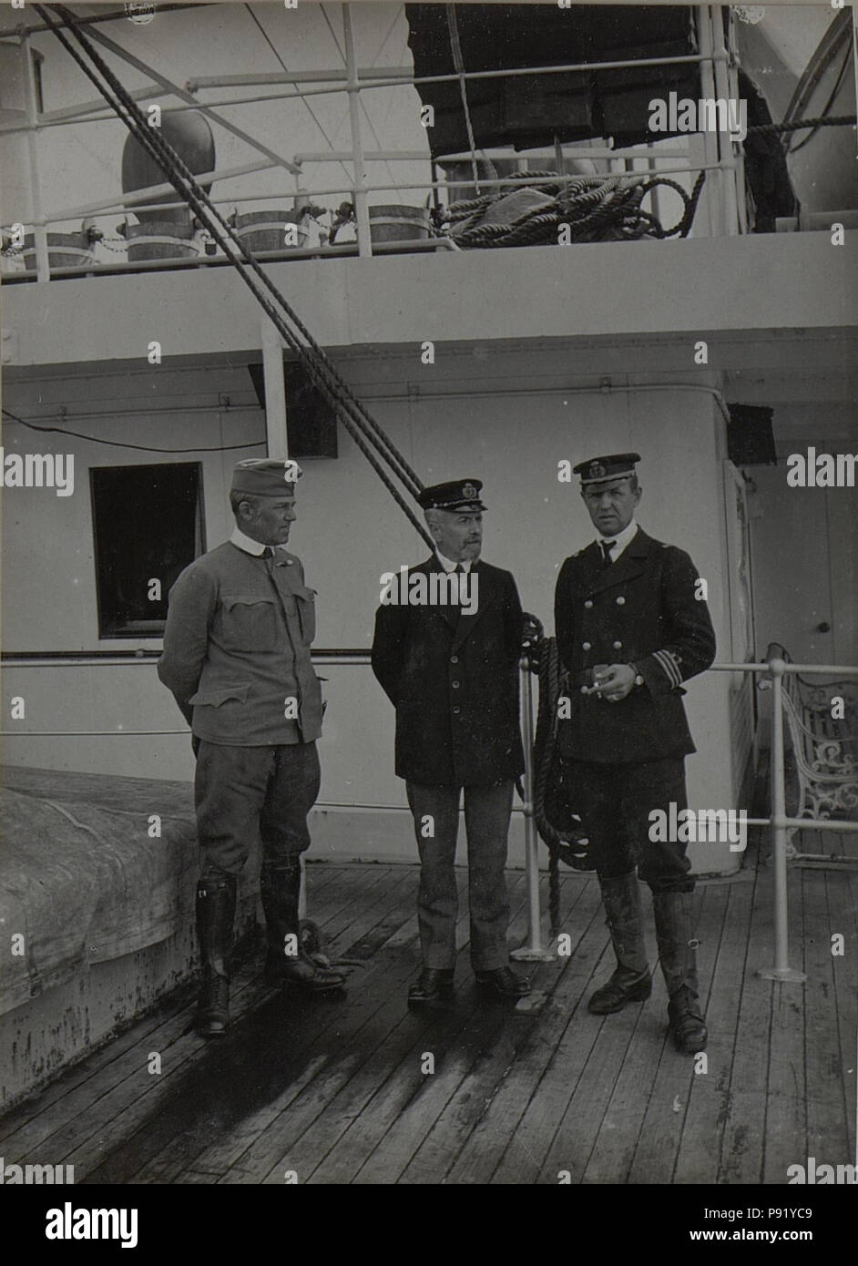 Dirigierender hi-res stock photography and images - Alamy