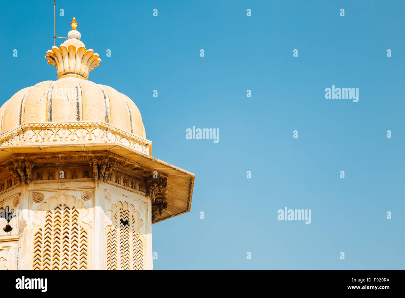 City Palace historical architecture in Udaipur, India Stock Photo - Alamy