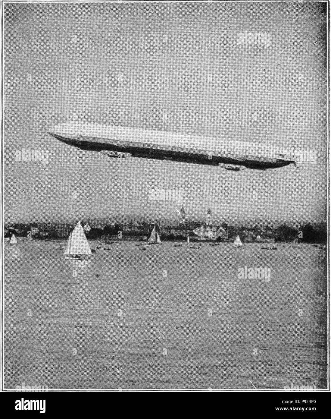 Aviation organization Black and White Stock Photos & Images - Alamy