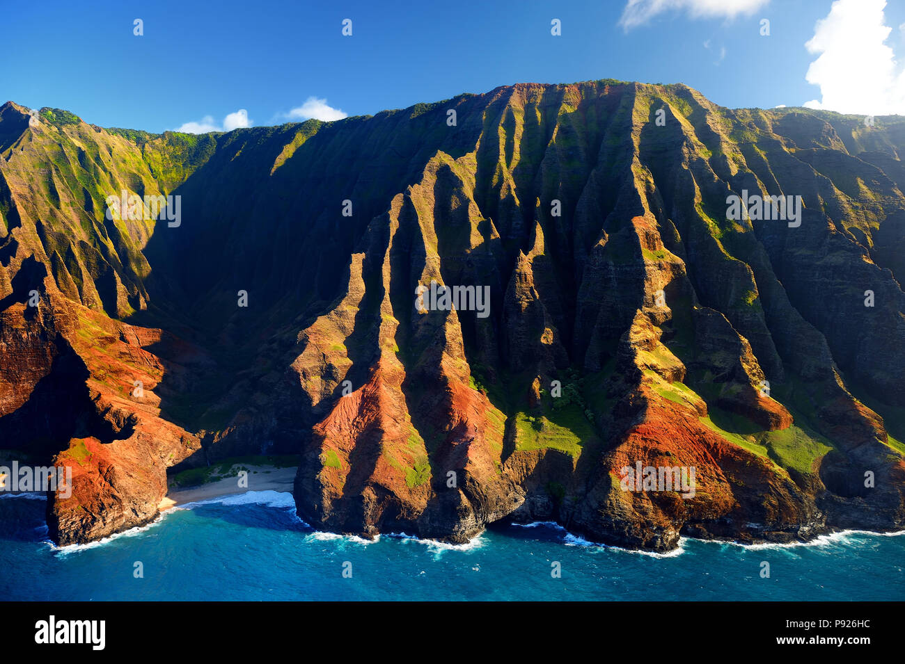 Beautiful aerial view of spectacular Na Pali coast, Kauai, Hawaii Stock ...