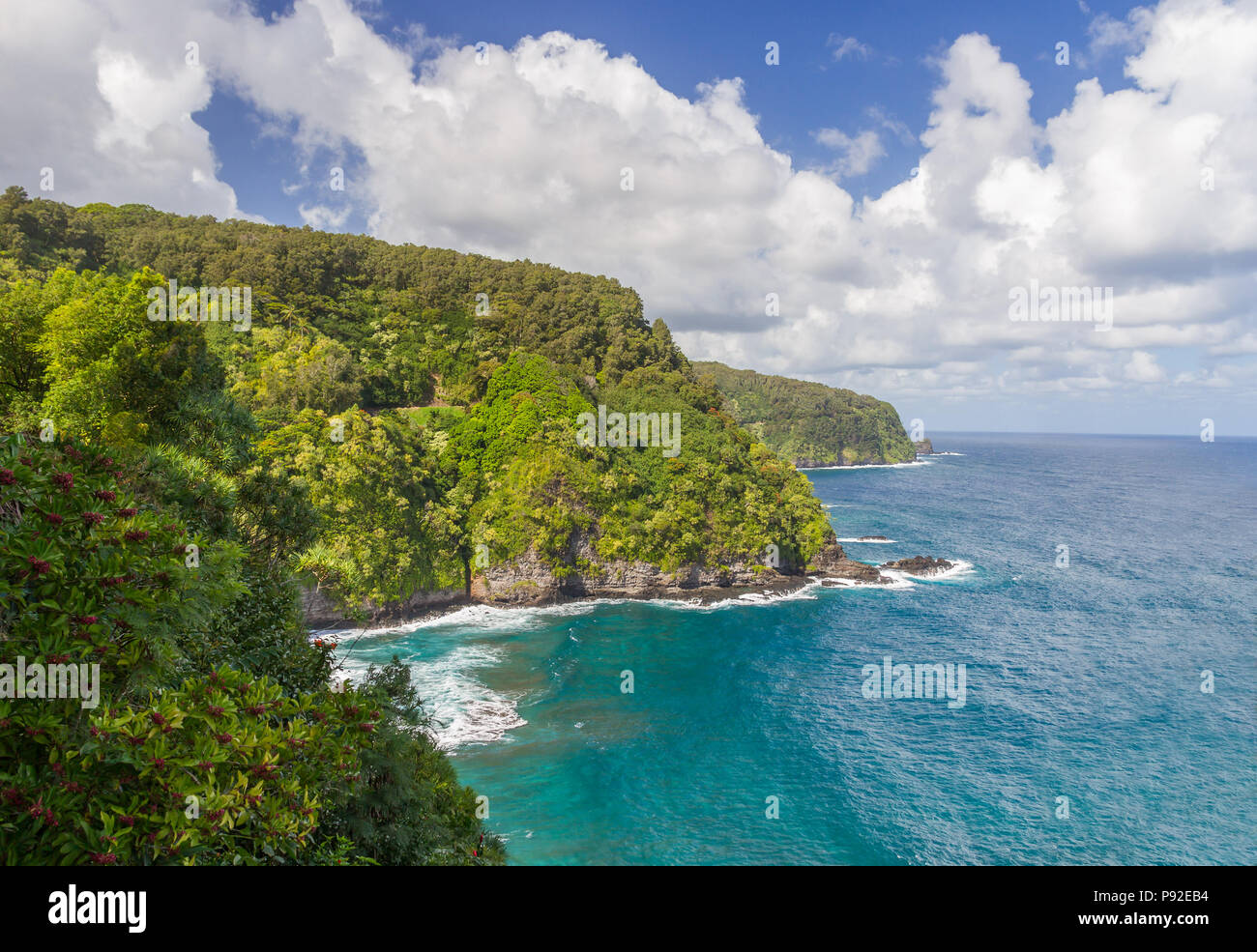 Scenic Hana coastline with Road to Hana hugging the coast, Maui, Hawaii ...