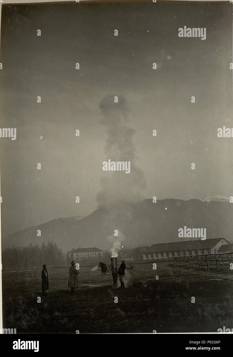 476 Rauchringrohr zur Darstellung der Rauchringe bei den 30.5 cm ...