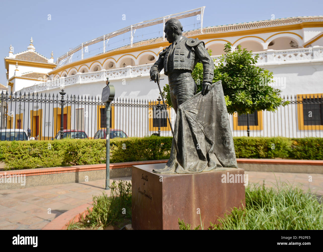 Estatua de curro romero hi-res stock photography and images - Alamy