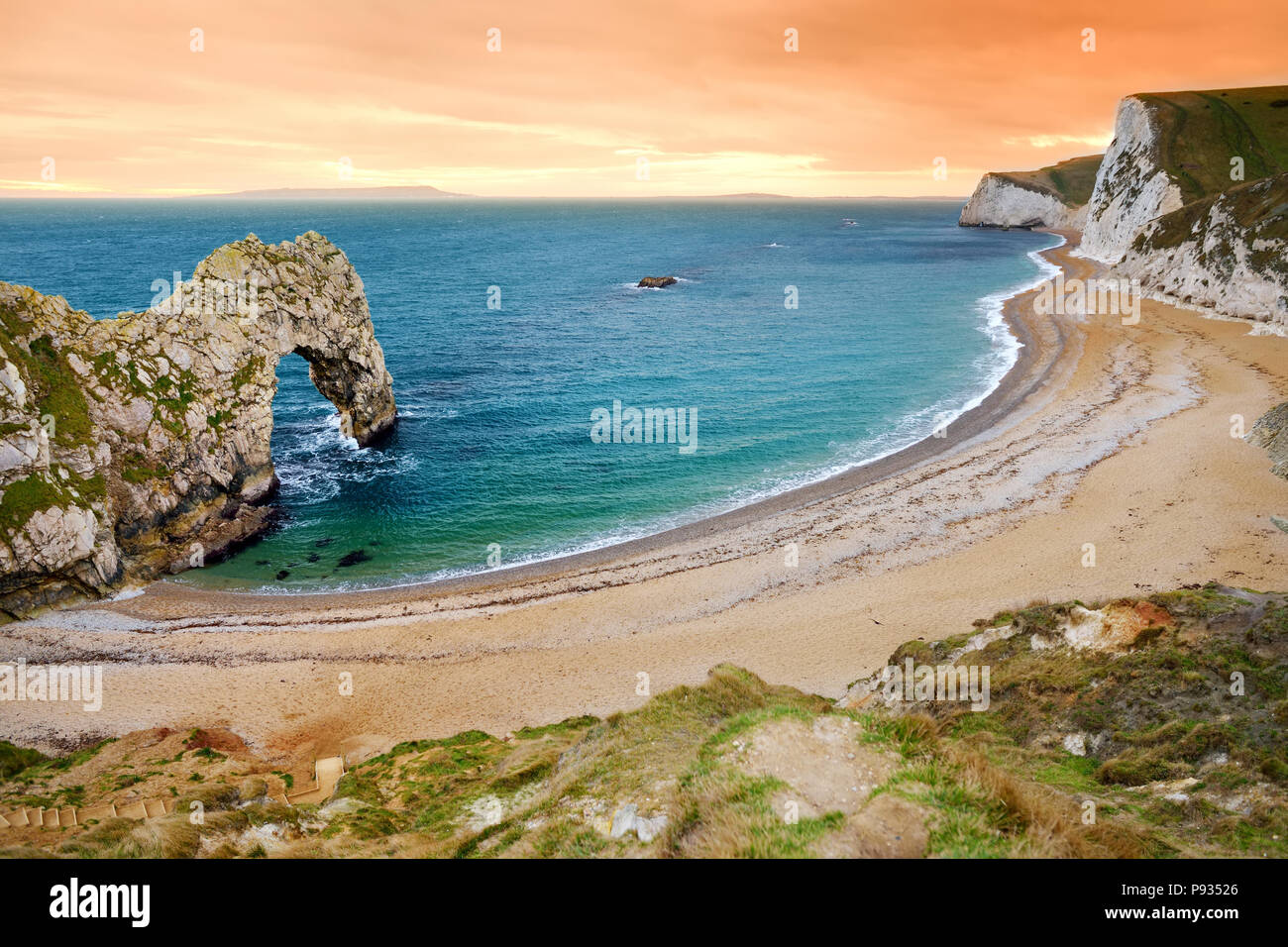 Durdle Door, world famous geological wonder, a natural limestone arch ...
