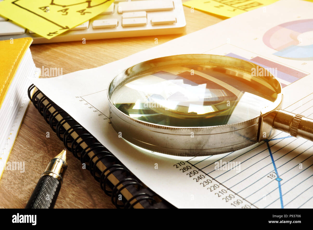 Business assessment hi-res stock photography and images - Alamy