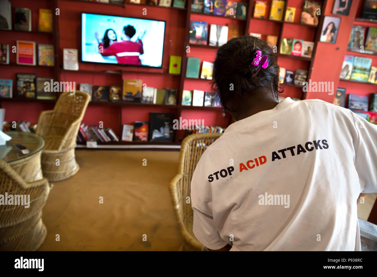 Daily life at Sheroes Hangout (café restaurant) in Agra, held by girls ...